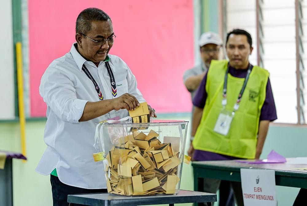Insiden Tayang Kertas Undi, Sanusi Dakwa Hanya Layan Kehendak Petugas ...