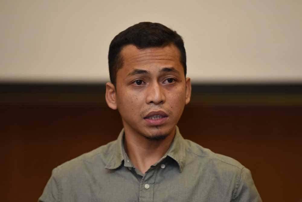Kontroversi Perbualan Intim: Abdul Wahab Saman Chegubard, Hakim Ramlee ...