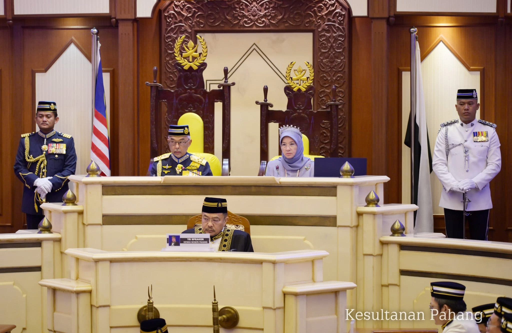 Isu Tanah: Pentadbir Tanah Tak Lari Dari Tindakan Tegas Jika Khianat – Sultan Pahang | The ...