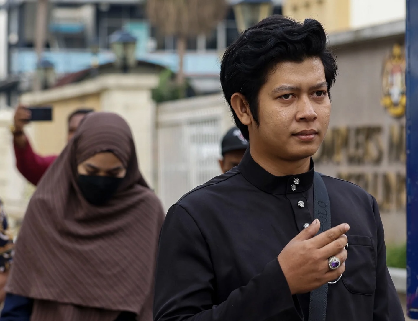 Ismanira, Zaim Nikah Di Thailand Punca Nama Bapa Zayn Rayyan Bercanggah ...